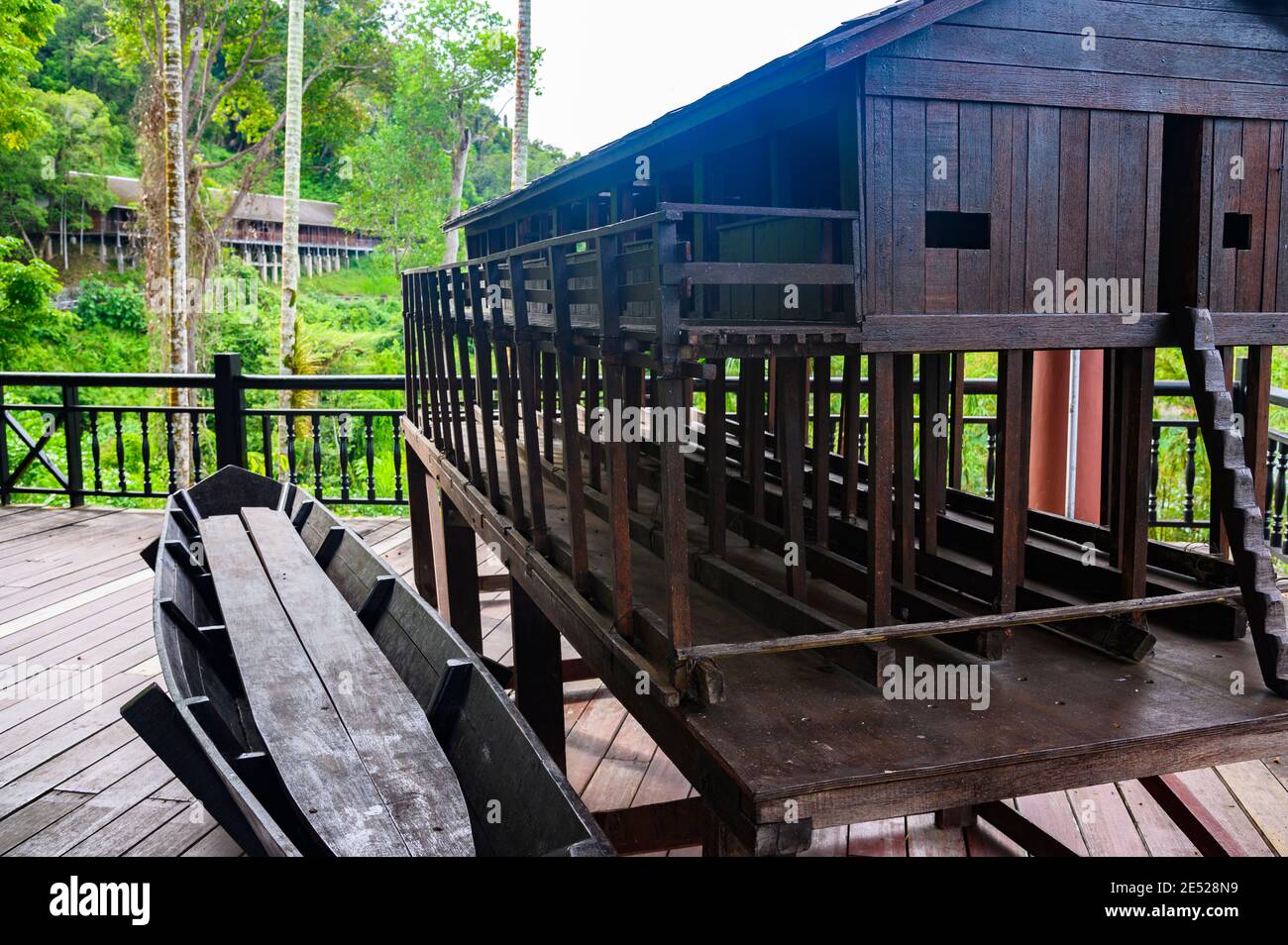 Longhouse model hi-res stock photography and images - Alamy