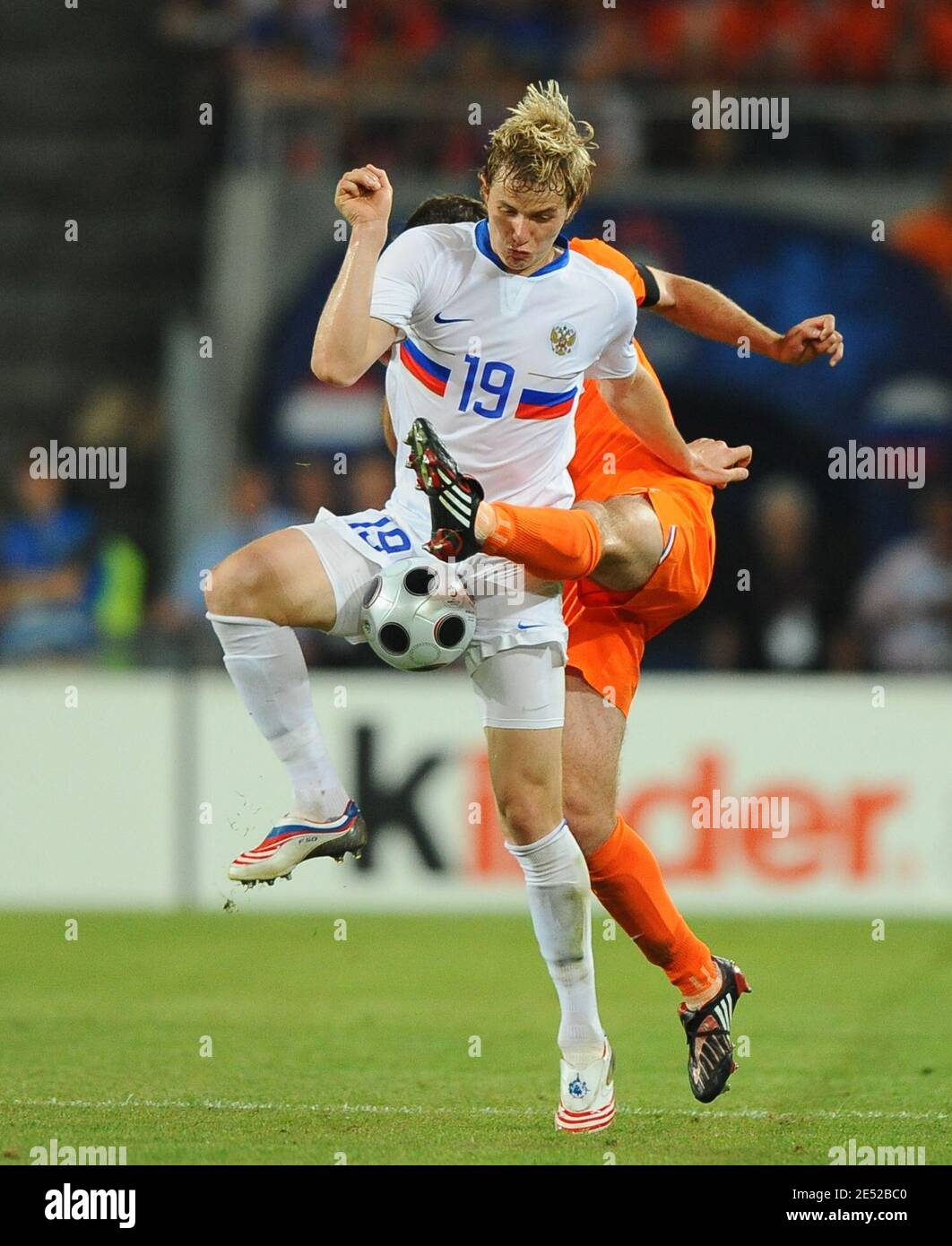 Roman pavlyuchenko hi-res stock photography and images - Alamy