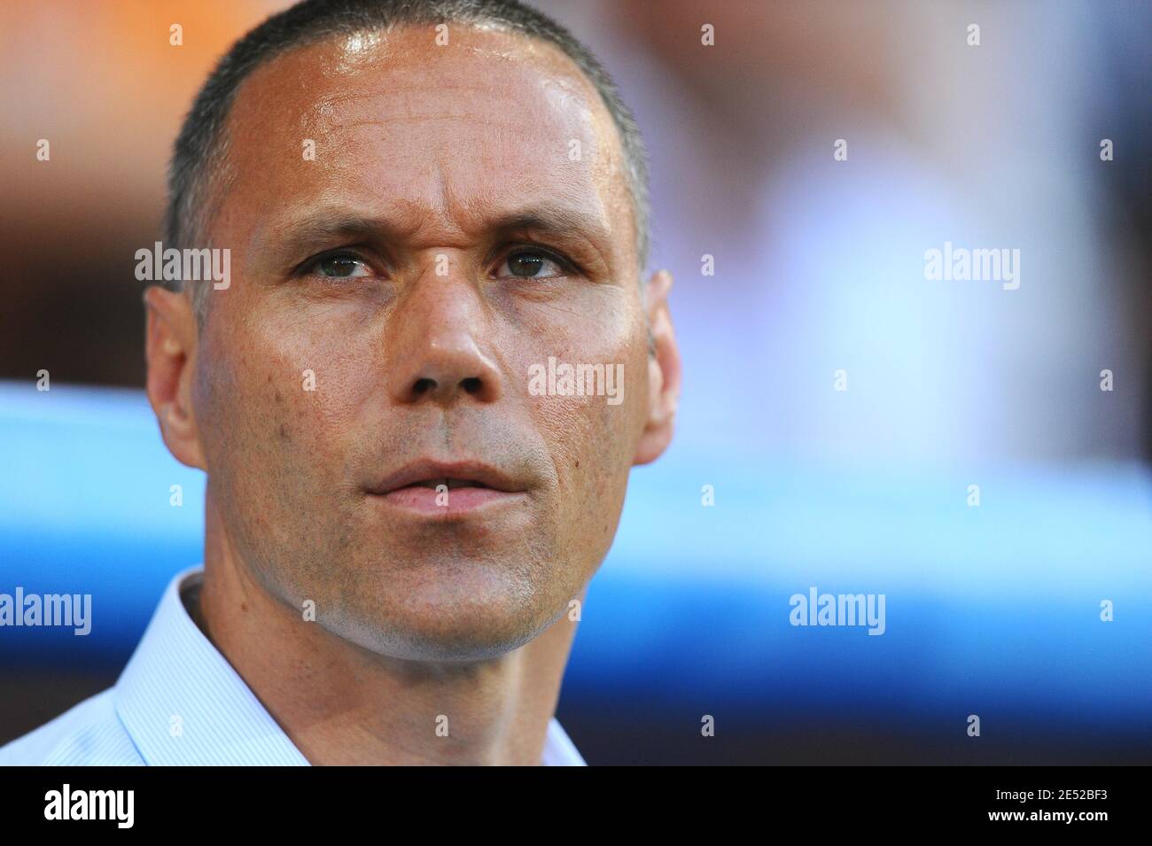 Netherlands coach guus hiddink hi-res stock photography and images - Alamy