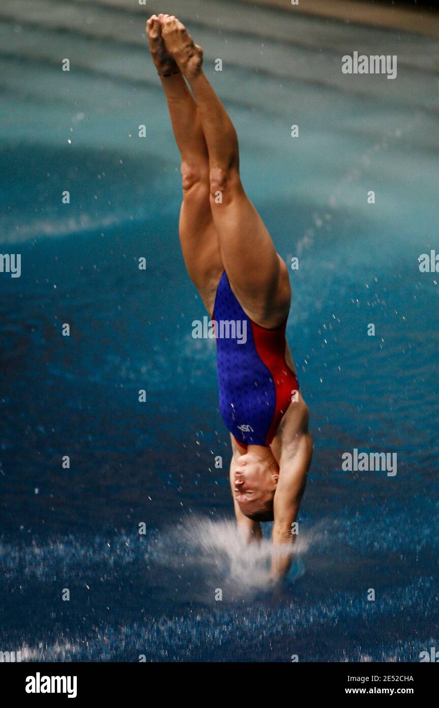 Laura ryan diving hi-res stock photography and images - Alamy