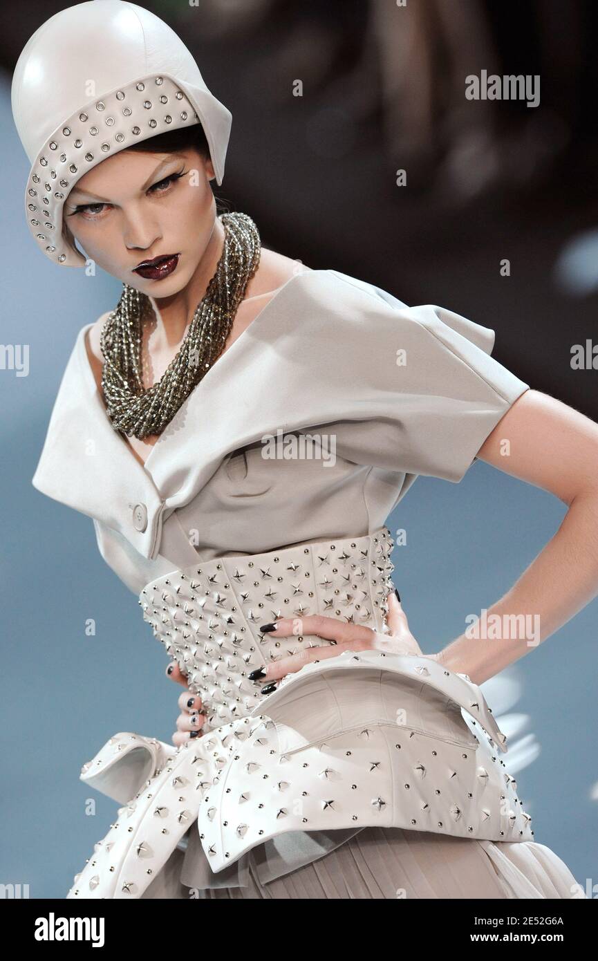 John galliano for dior fall winter 2008 2009 hi-res stock photography ...