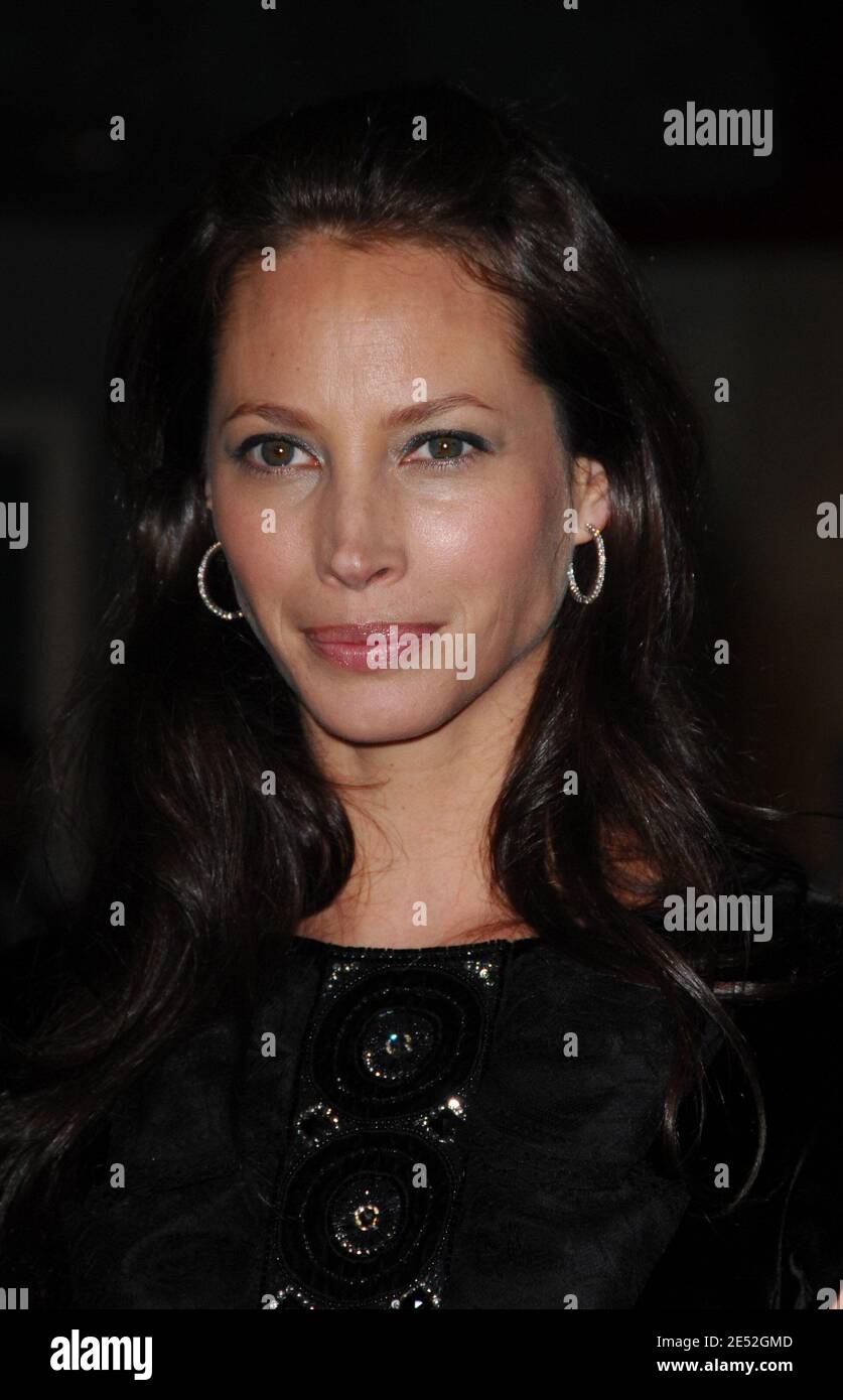 Model Christy Turlington attends the Food Bank of New York City's 5th ...