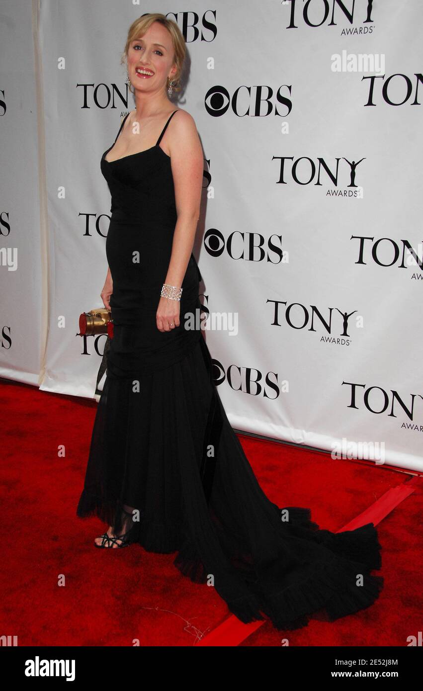 Actress Jenna Russell arrives at the 62nd Annual Tony Awards held at ...