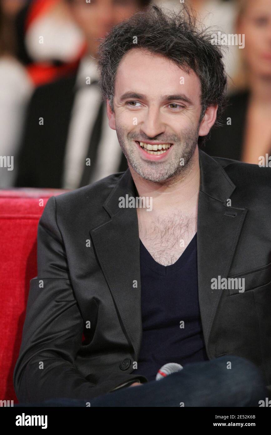 Dimanche 29 mai hi-res stock photography and images - Alamy