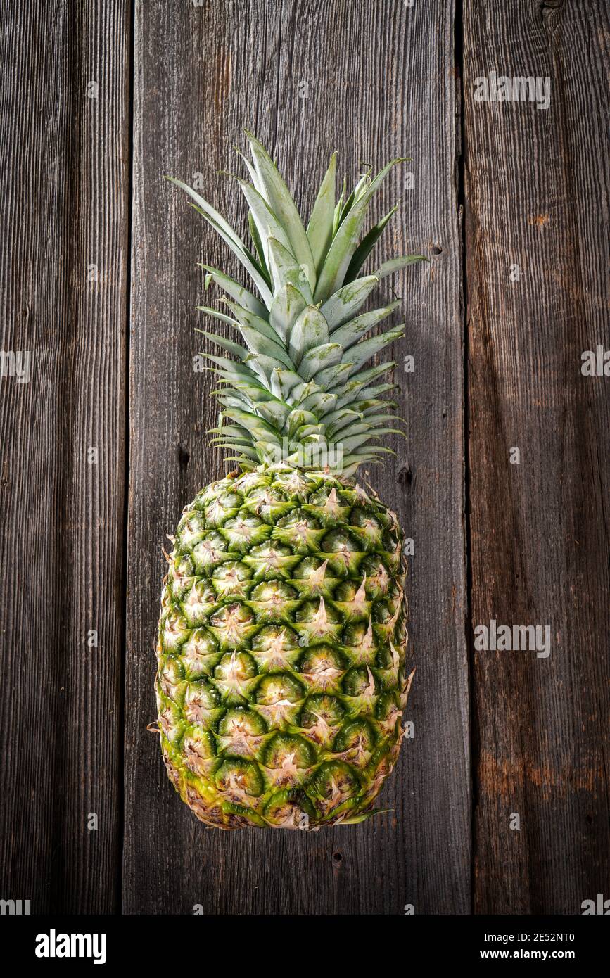 Big pineapple hi-res stock photography and images - Alamy