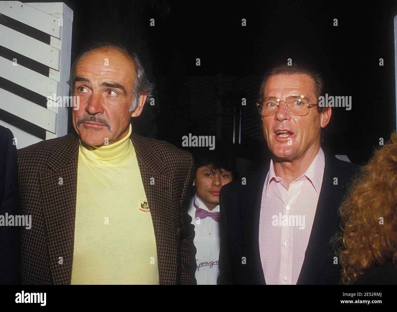 Roger Moore Et Sean Connery