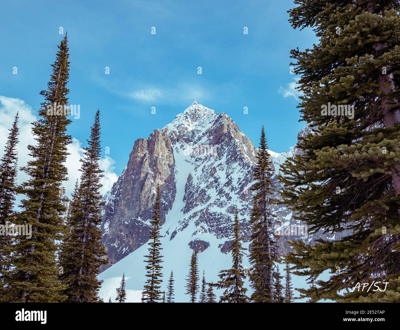 Canadianroads hi-res stock photography and images - Alamy