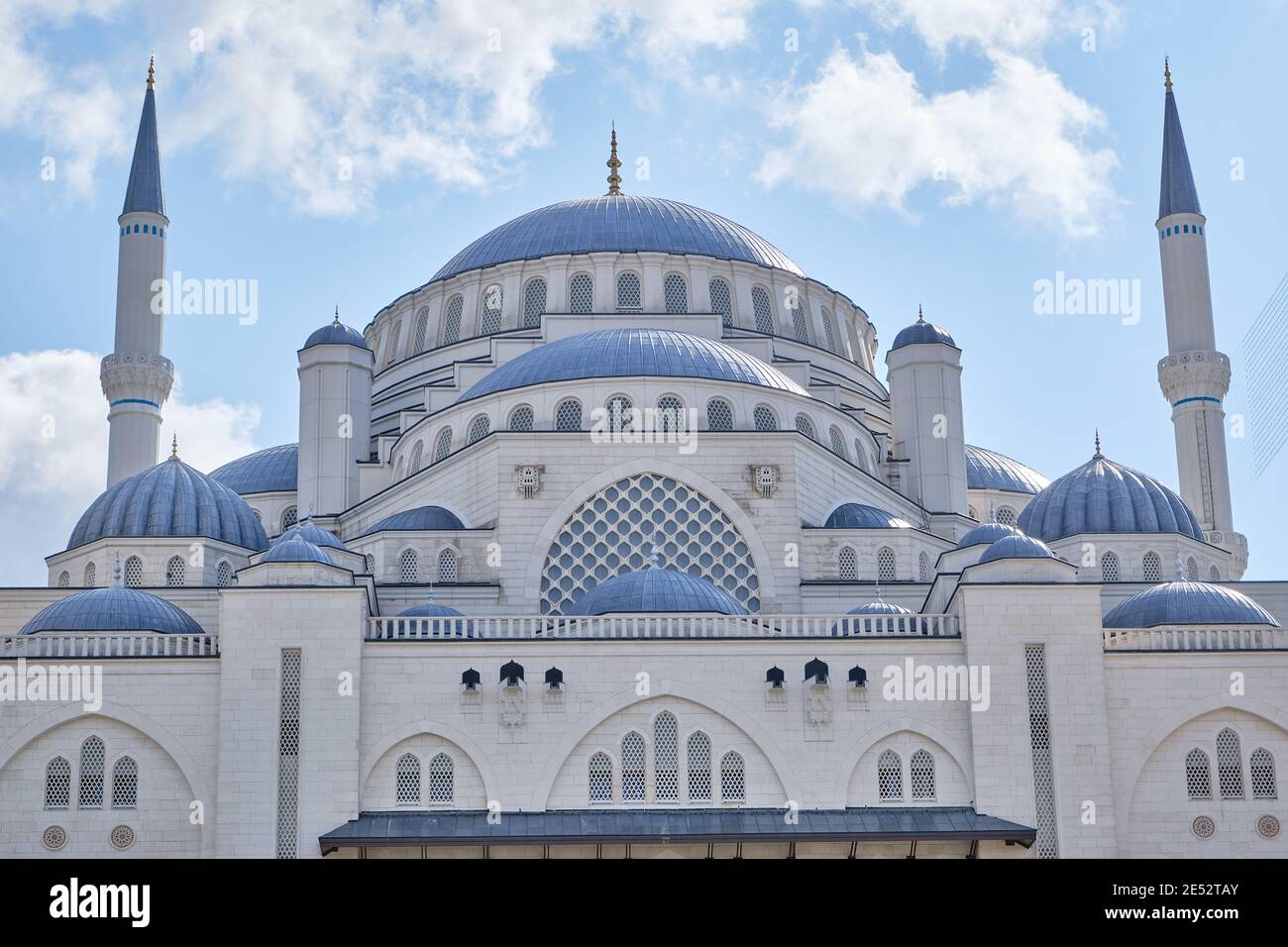 Biggest Mosque In Istanbul