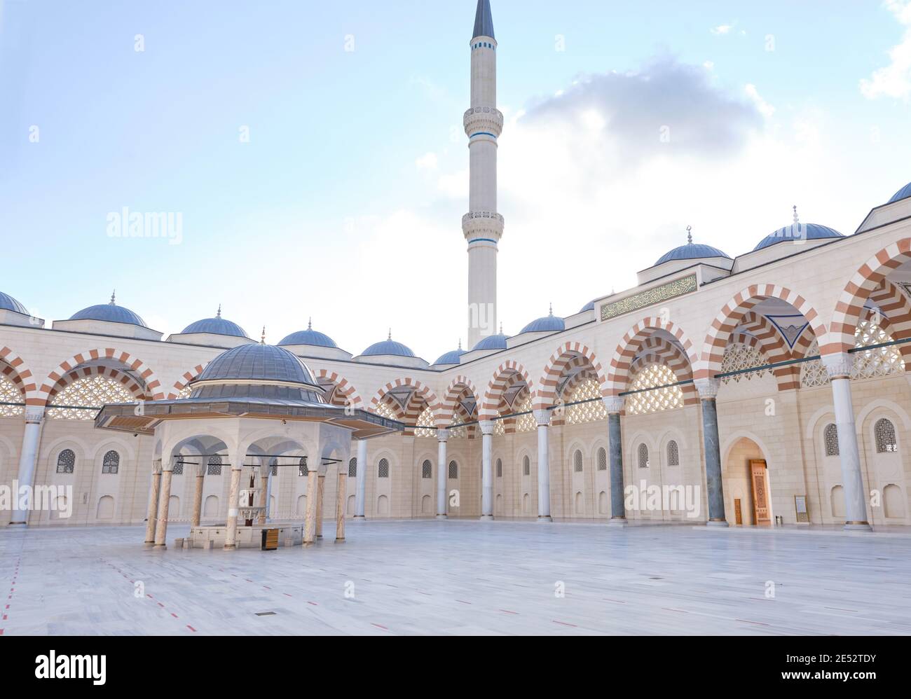 Grand Camlica Mosque (Turkish: Büyük Çamlıca Camii) and inner yard of ...