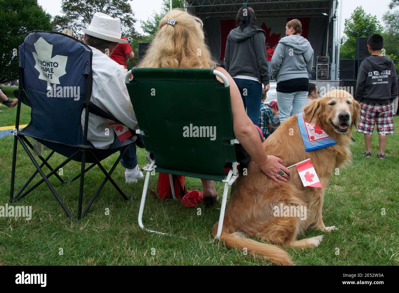 Canadian flag chair hi-res stock photography and images - Alamy