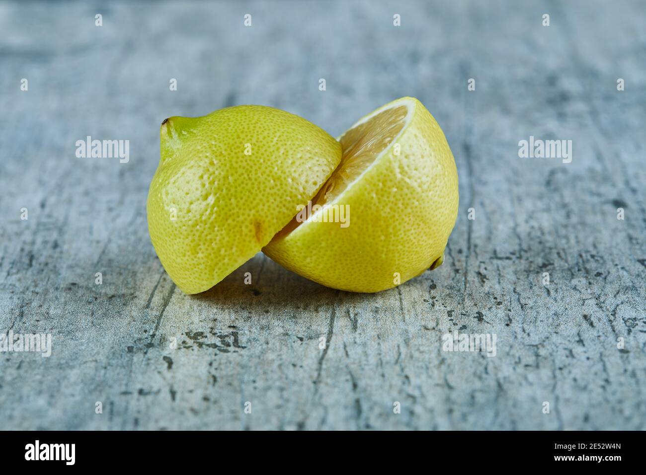 Juicy half cut yellow hi-res stock photography and images - Alamy