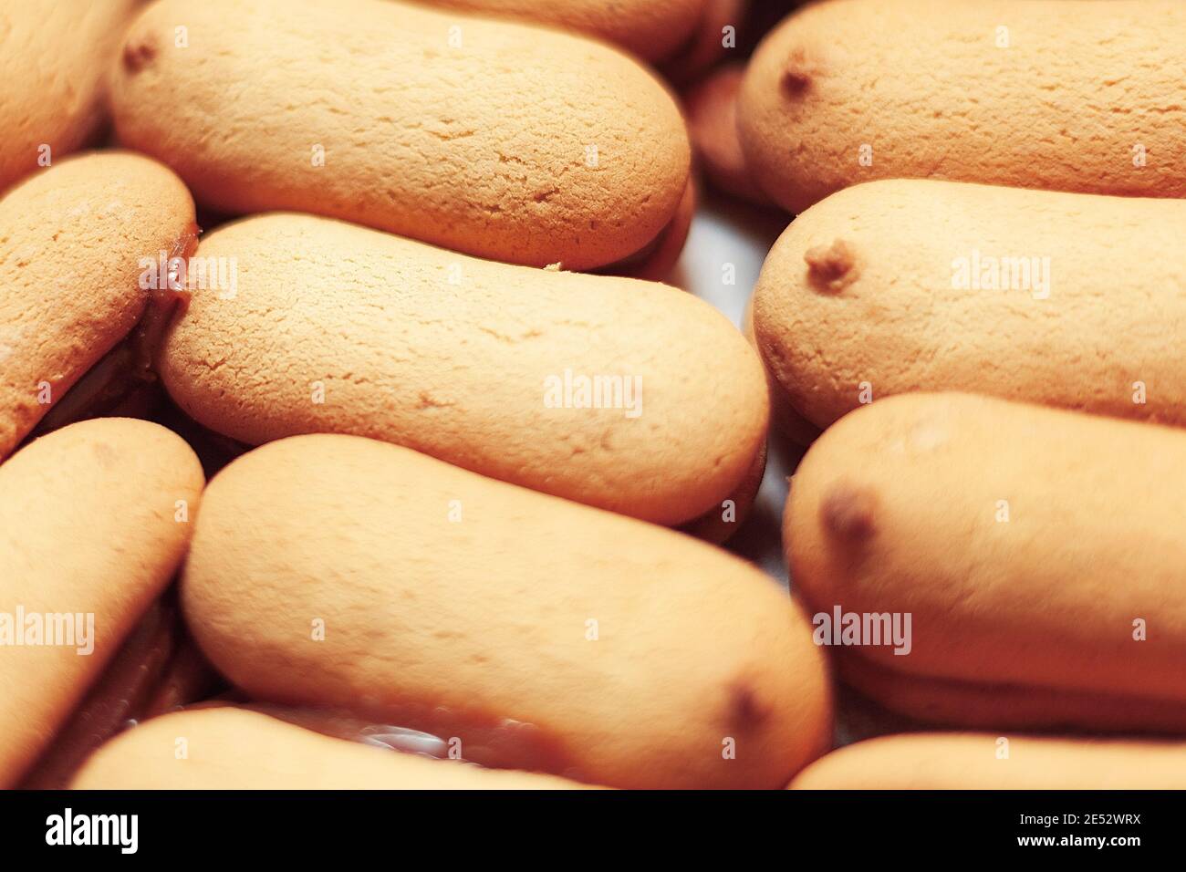 Shortcake biscuit crumbs hi-res stock photography and images - Alamy