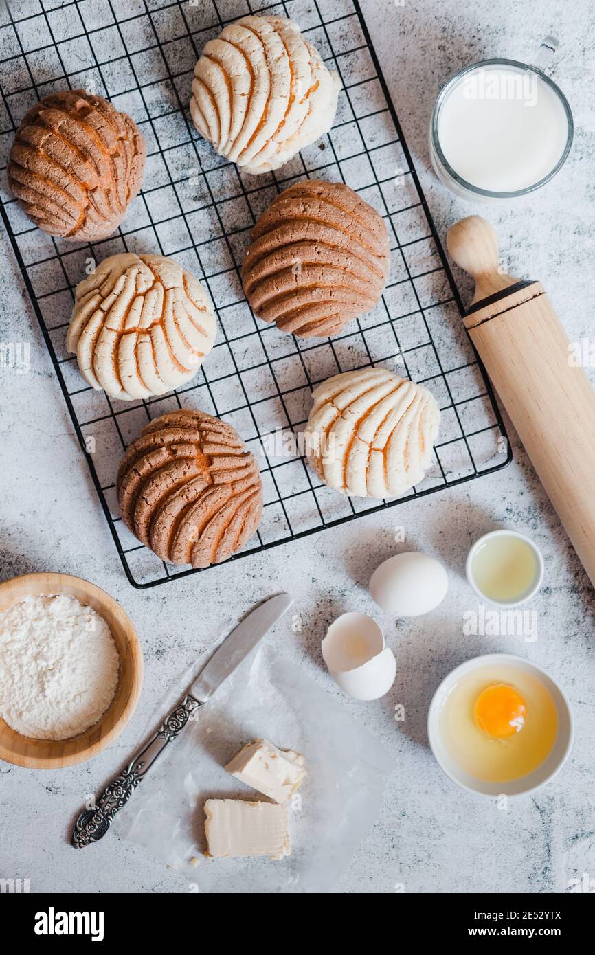 Conchas mexicanas hi-res stock photography and images - Alamy