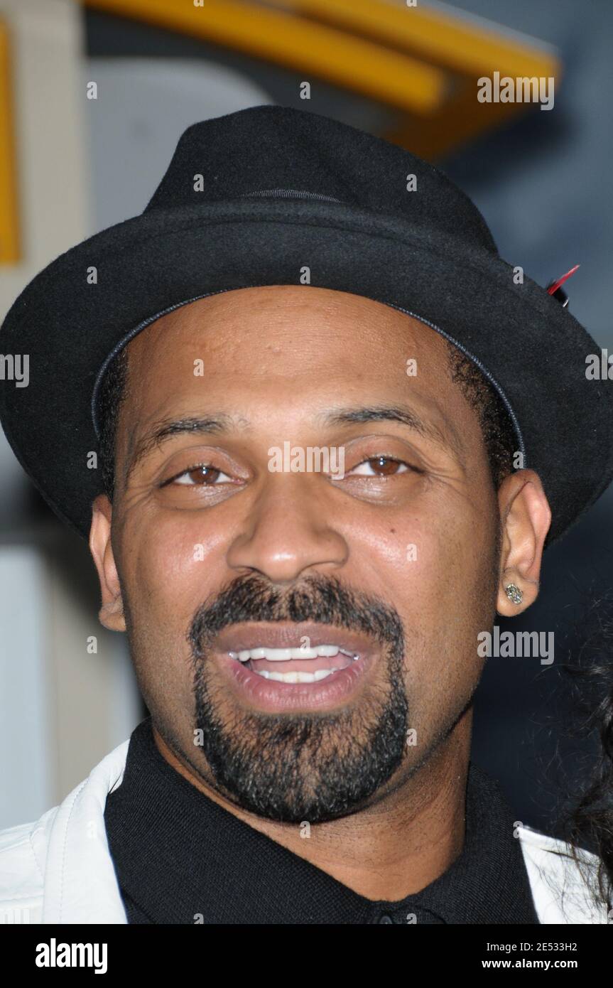 Mike Epps at the premiere Next Day Air held at the Arclight Theaters on ...