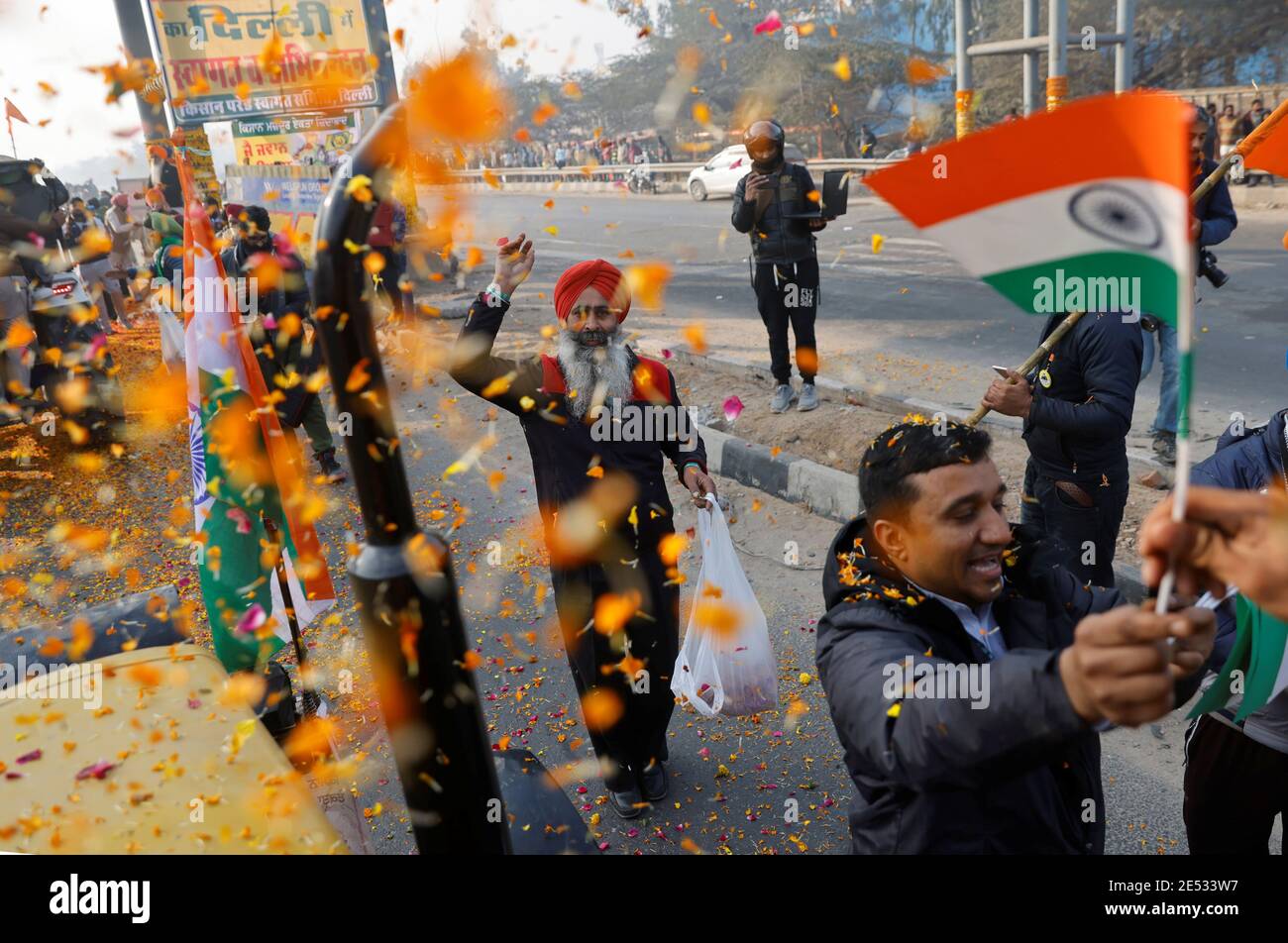 Protest with flower petals hi-res stock photography and images - Alamy