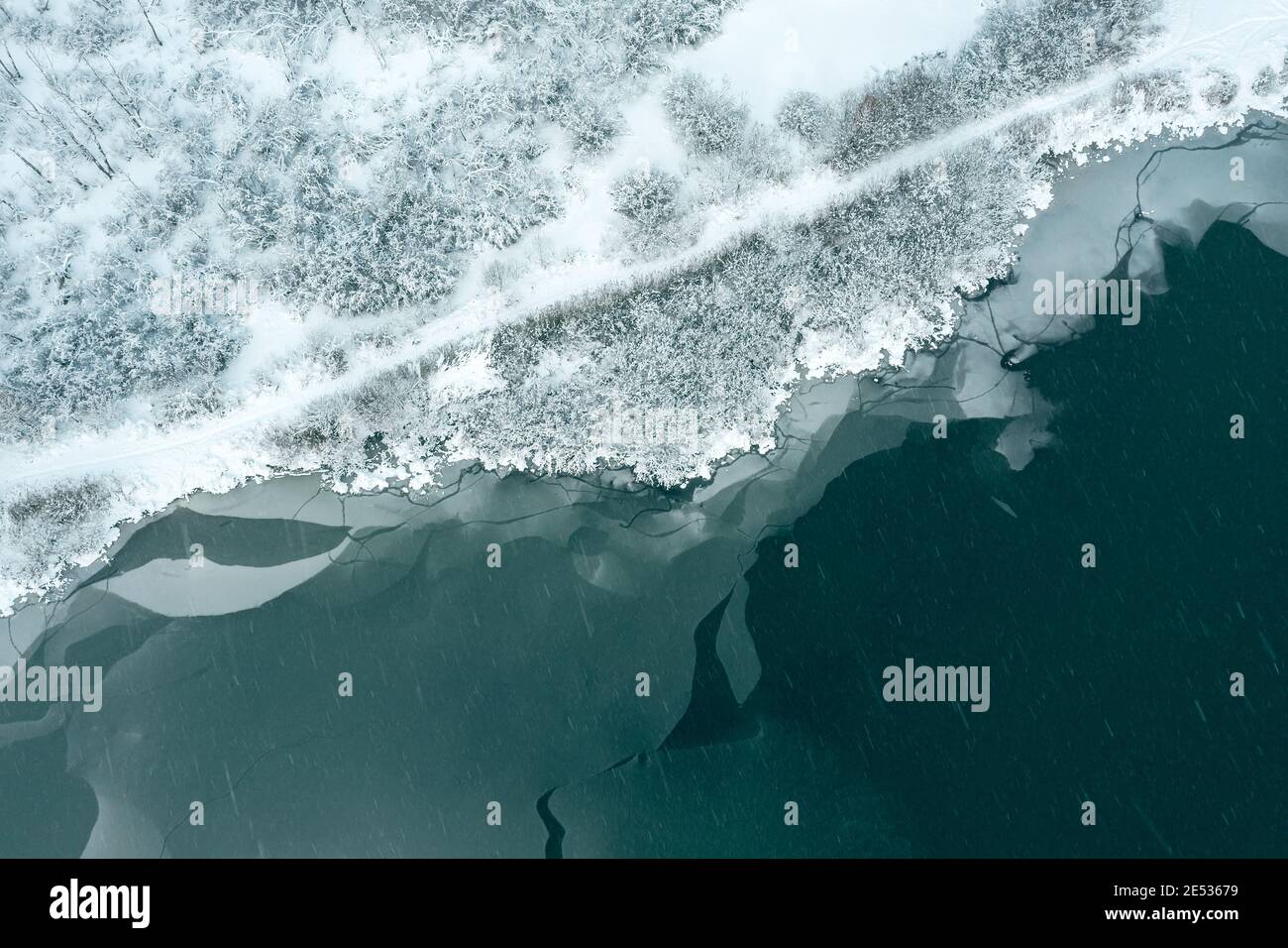 Aerial view frozen river cracked hi-res stock photography and images ...