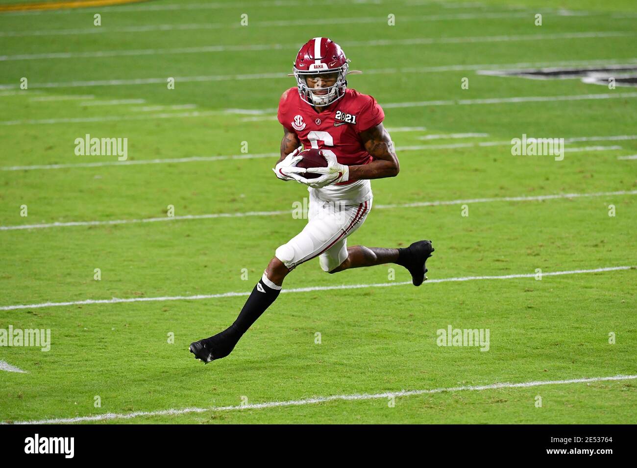 Miami Gardens, United States. 11th Jan, 2021. Alabama Crimson Tide wide ...