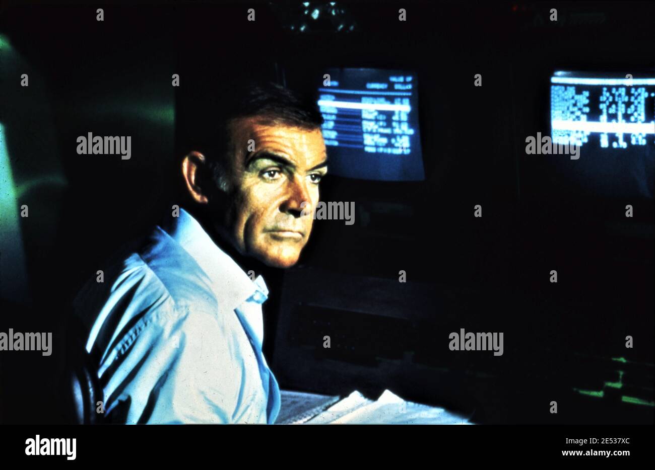 Thunderball film sean connery hi-res stock photography and images - Alamy