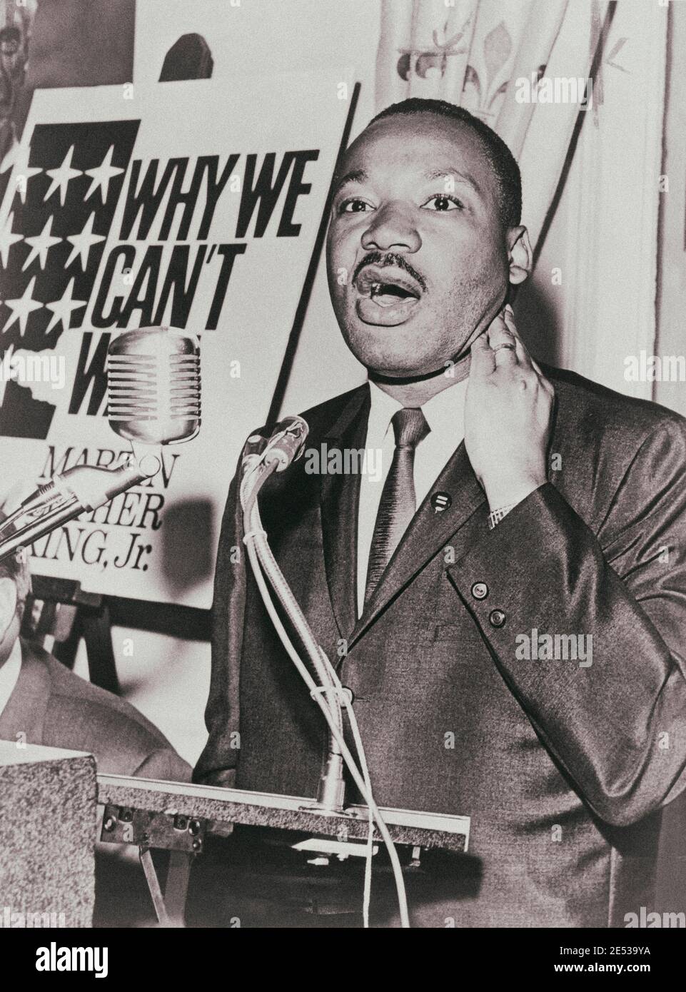 Martin Luther King, Jr., three-quarter-length portrait, standing ...