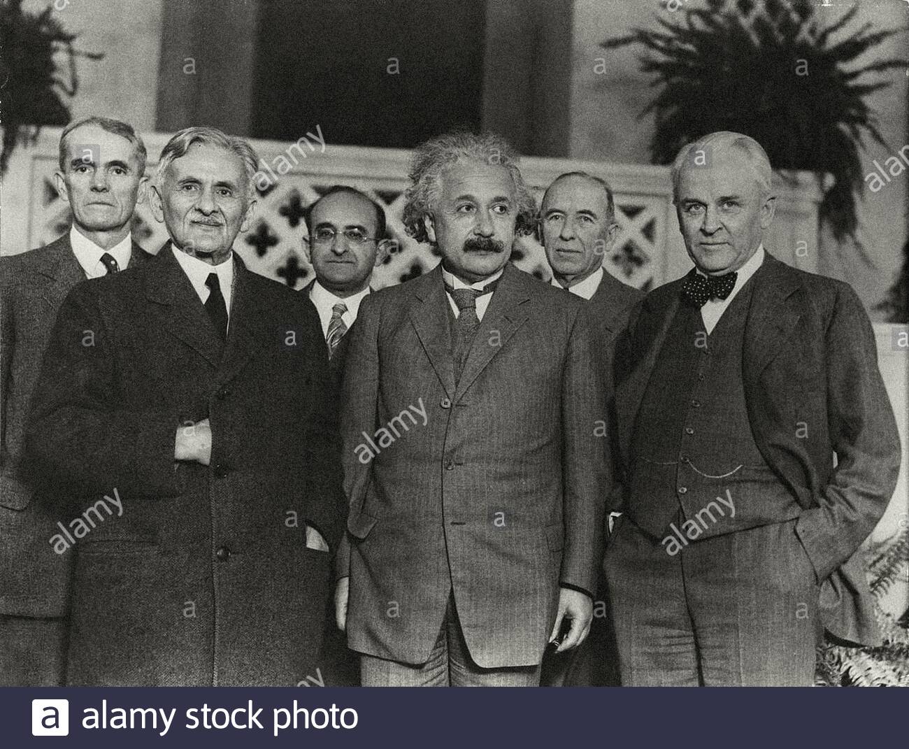 Famous Scientists High Resolution Stock Photography and Images - Alamy