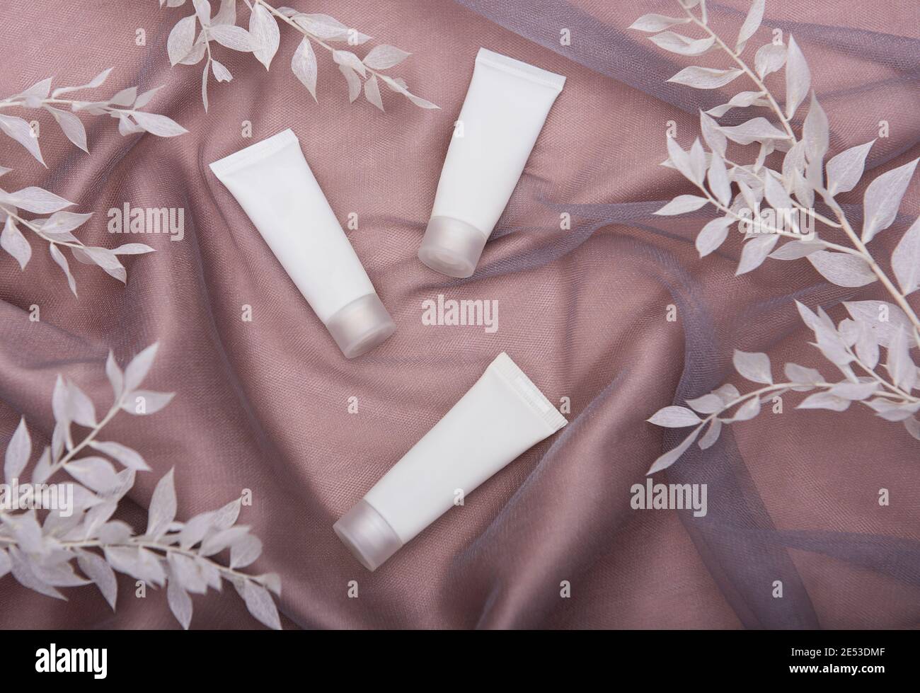 Silk tubes hi-res stock photography and images - Alamy