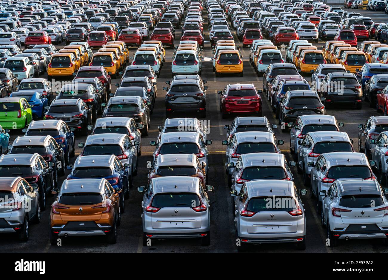 New vehicles hi-res stock photography and images - Alamy