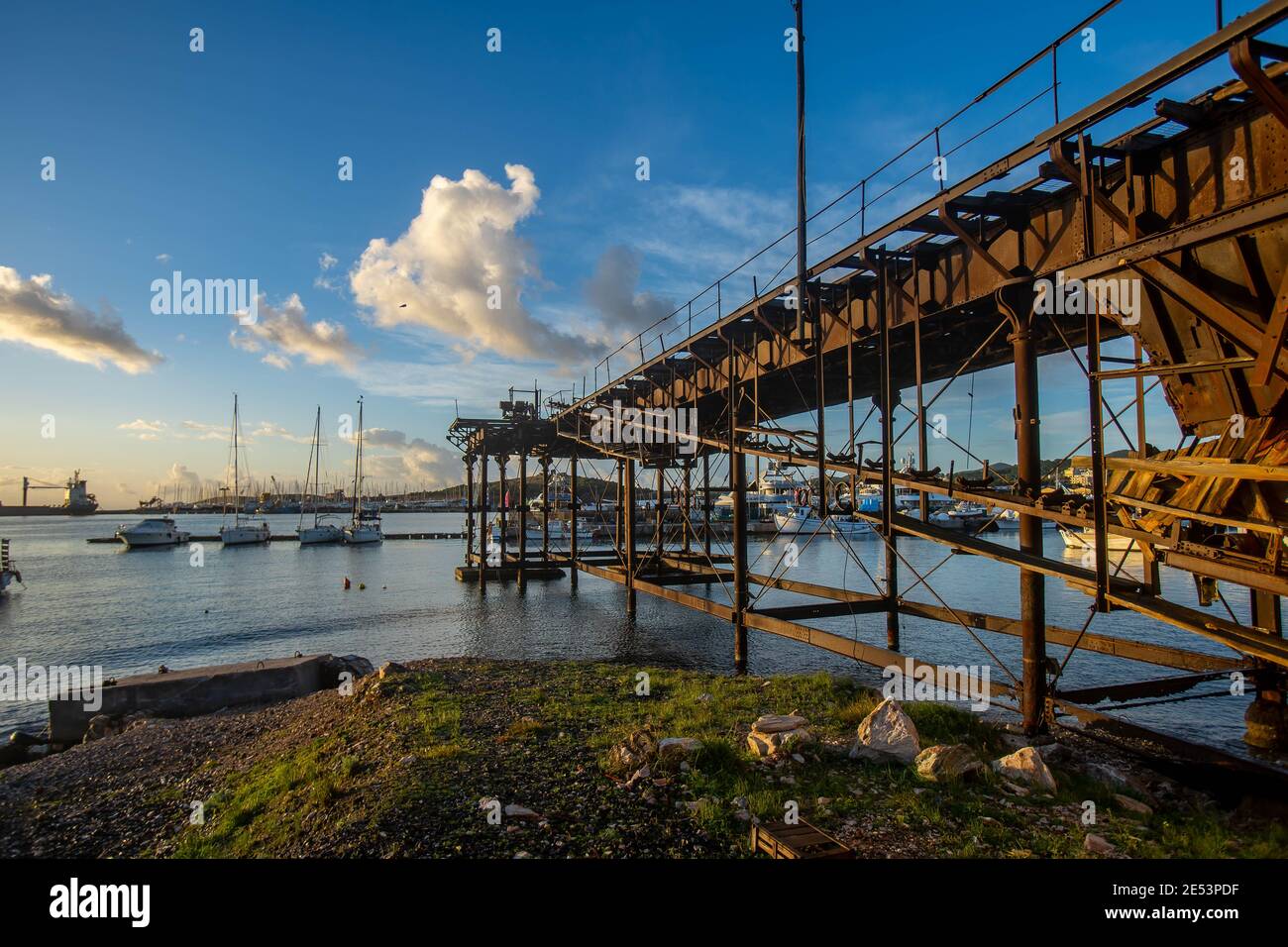 The old gargo bridge of Lavrion port,Greece Stock Photo - Alamy