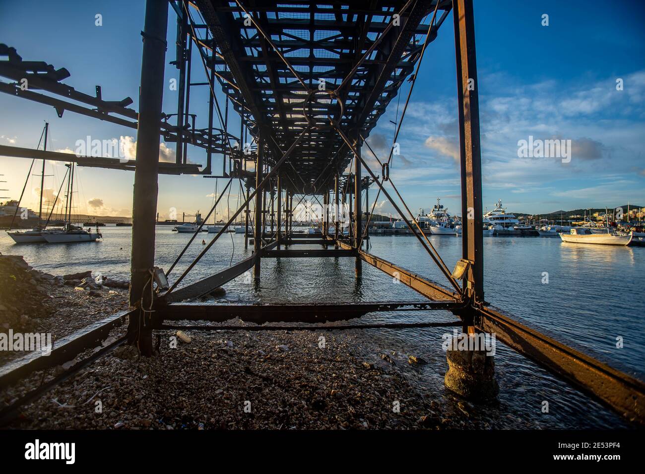 The old gargo bridge of Lavrion port,Greece Stock Photo - Alamy