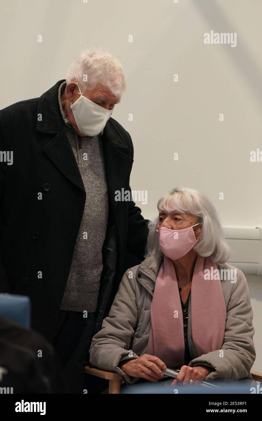 James deakin hi-res stock photography and images - Alamy