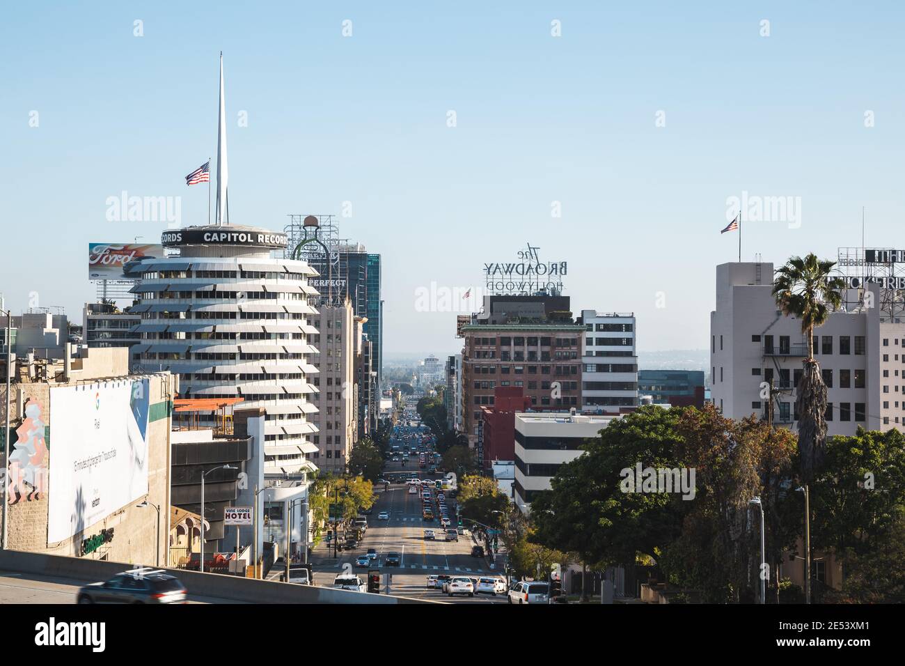 Capitol records building tower hi-res stock photography and images - Alamy