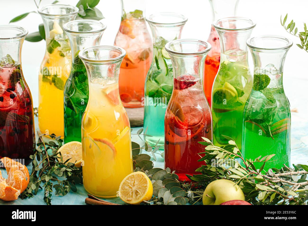 Colorful lemonades hi-res stock photography and images - Alamy