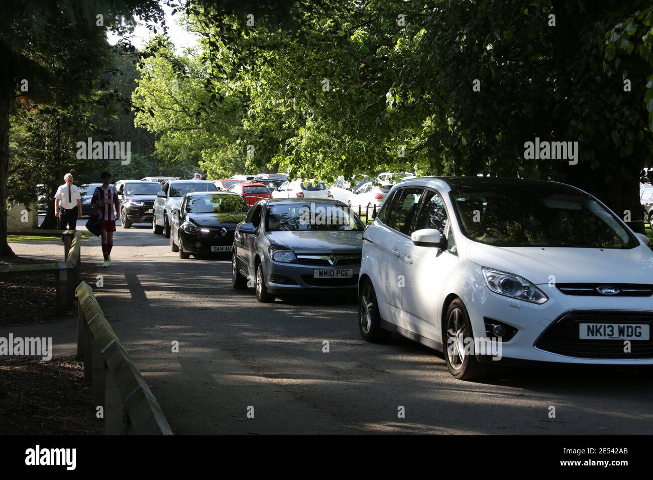 Clogging car hi-res stock photography and images - Alamy