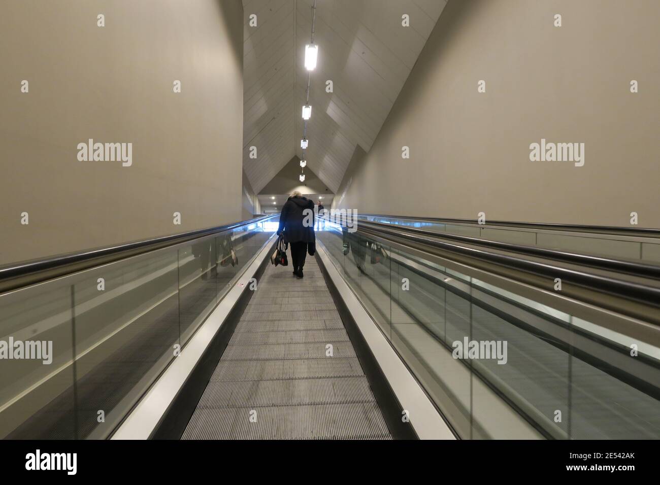 One point perspective stair hi-res stock photography and images - Alamy