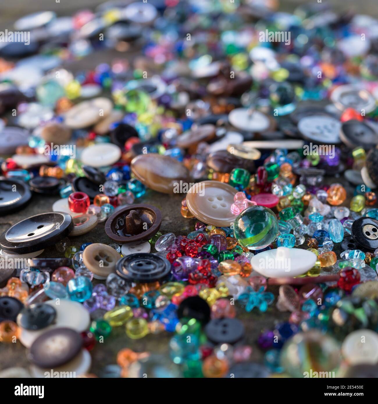 Scattered marbles hi-res stock photography and images - Alamy