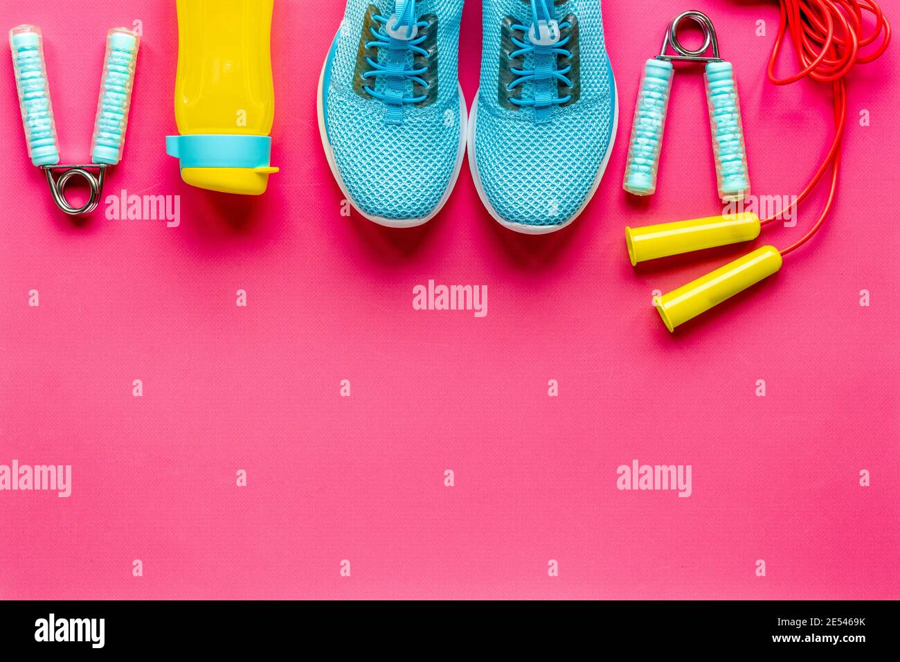 Fitness accessories top view. Sport and gym equipment Stock Photo - Alamy