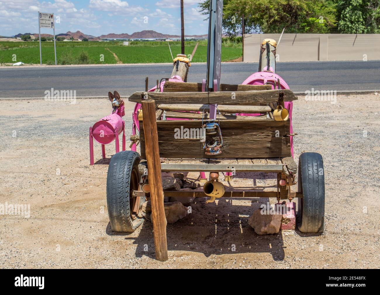 Kakamas, South Africa - Die Pienk Padstal is a roadside stall/cafe ...