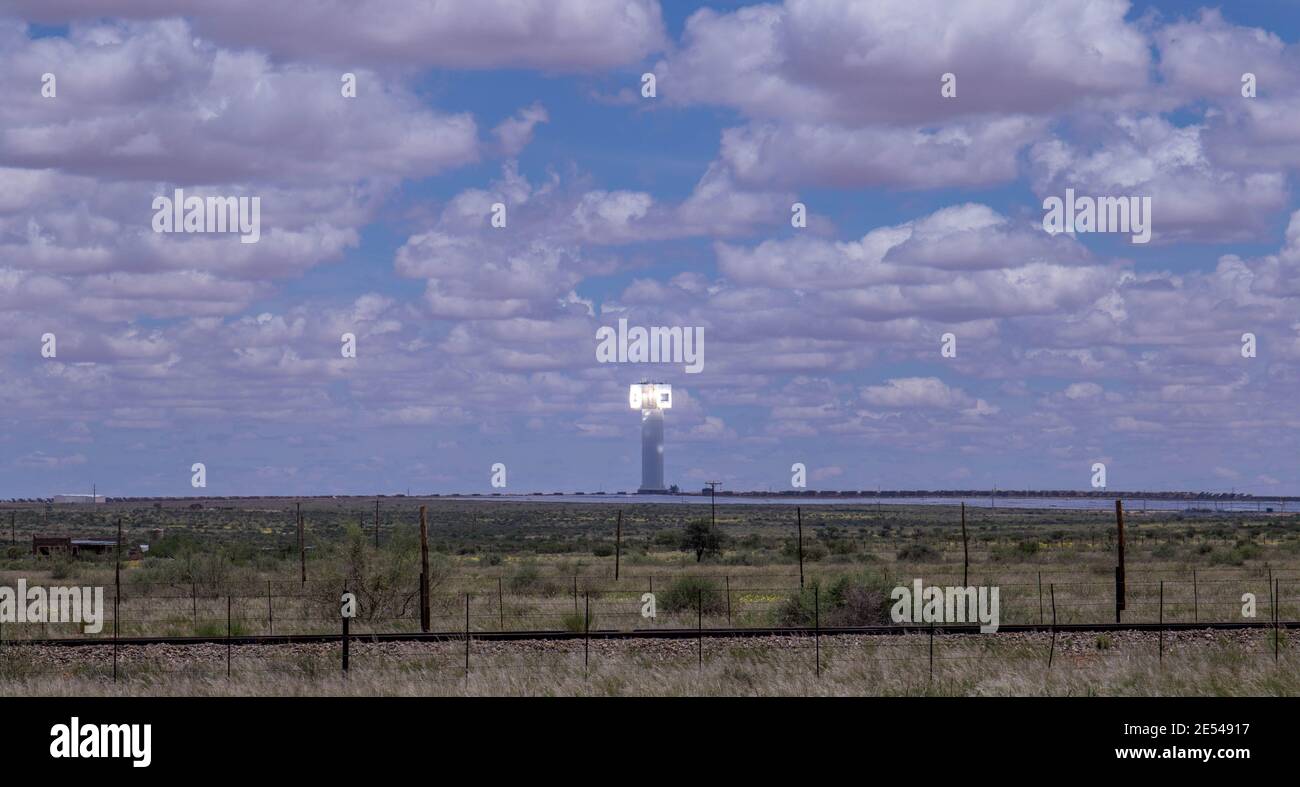 Upington, South Africa - Khi Solar One the first solar power thermal ...