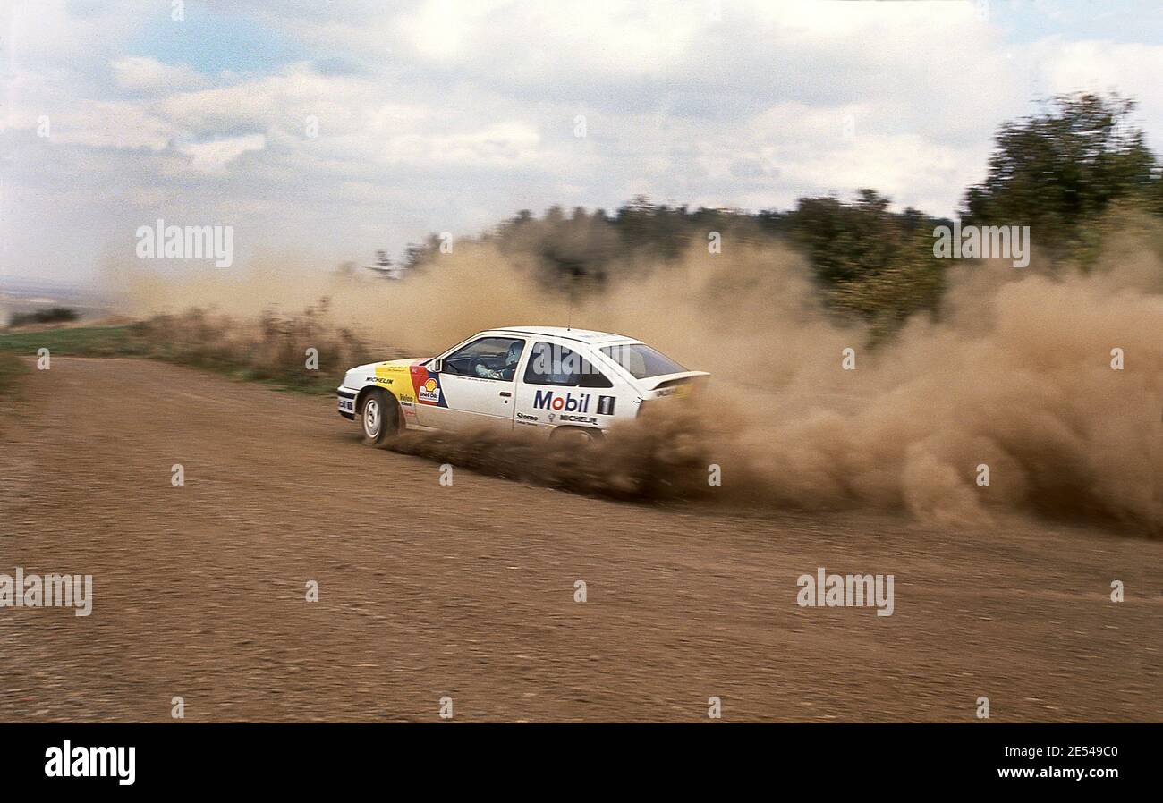 1989 vauxhall astra gte 16v rally car hi-res stock photography and ...