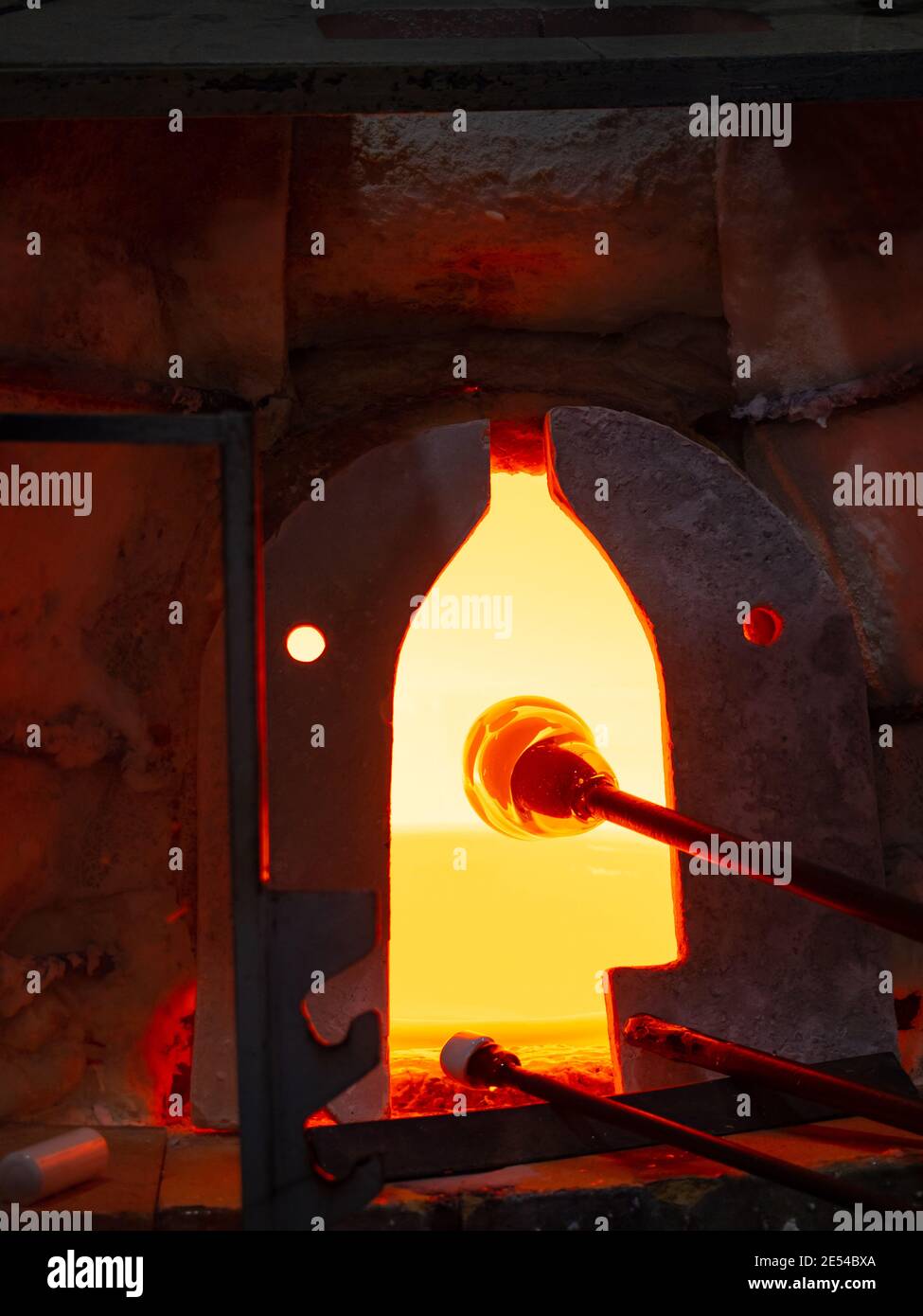 Gass furnace hi-res stock photography and images - Alamy