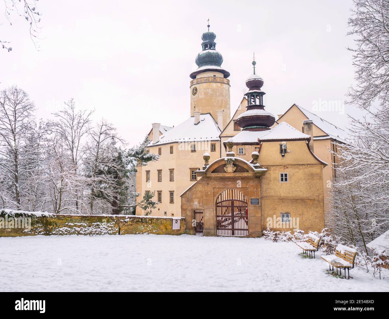 Lemberk castle hi-res stock photography and images - Alamy