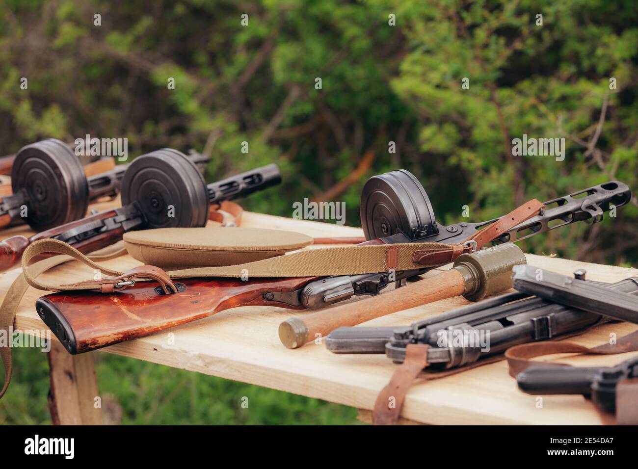 World war ii soldiers at table High Resolution Stock Photography and ...