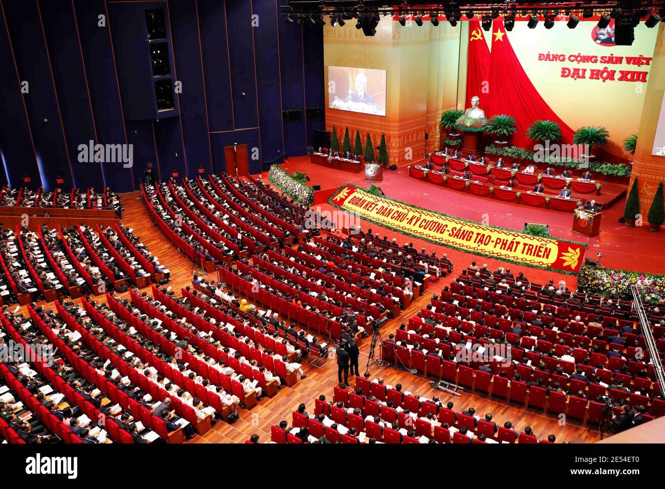 Hanoi, Vietnam. 26th Jan, 2021. The 13th National Congress of the ...