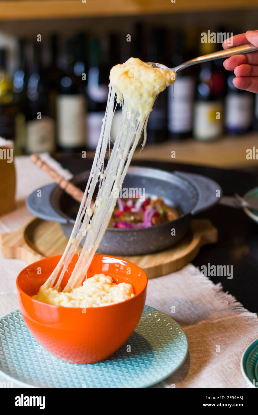 Georgian traditional dish with potatoes and cheese, Tashmijabi Stock ...
