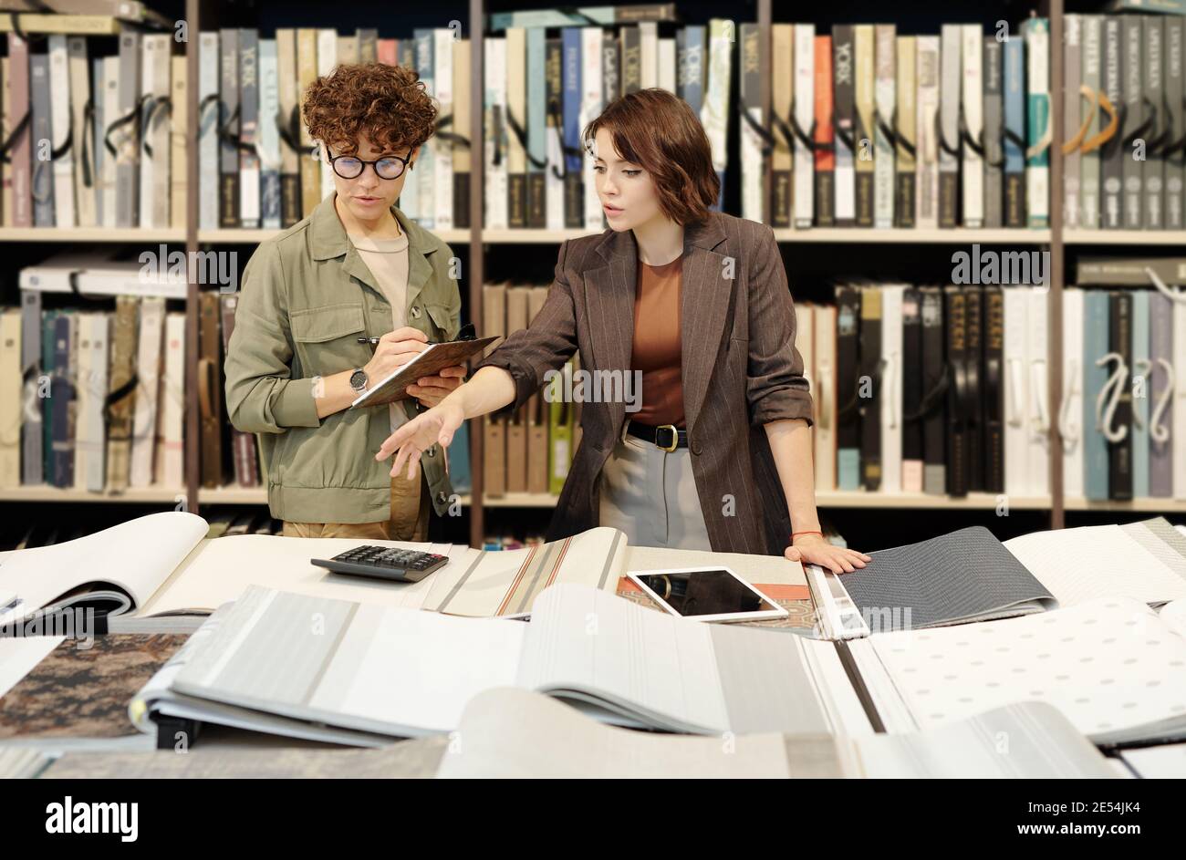 Two wallpapers hi-res stock photography and images - Alamy