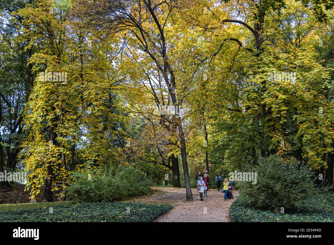 Lazienkowski Park also called Lazienki Park - Royal Baths, largest park ...