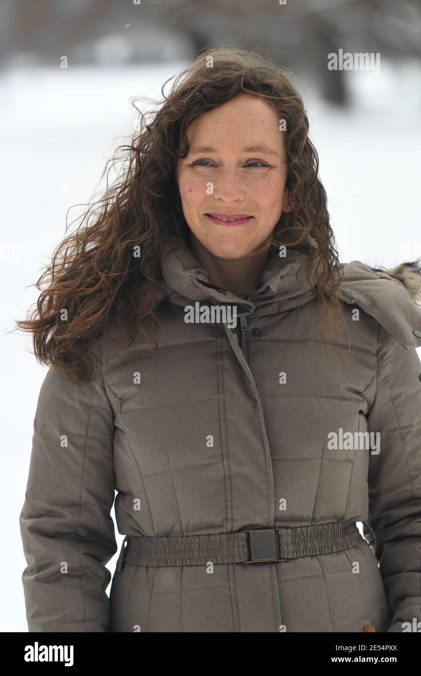 Munich, Germany. 26th Jan, 2021. Astronaut Suzanna Randall stands in ...