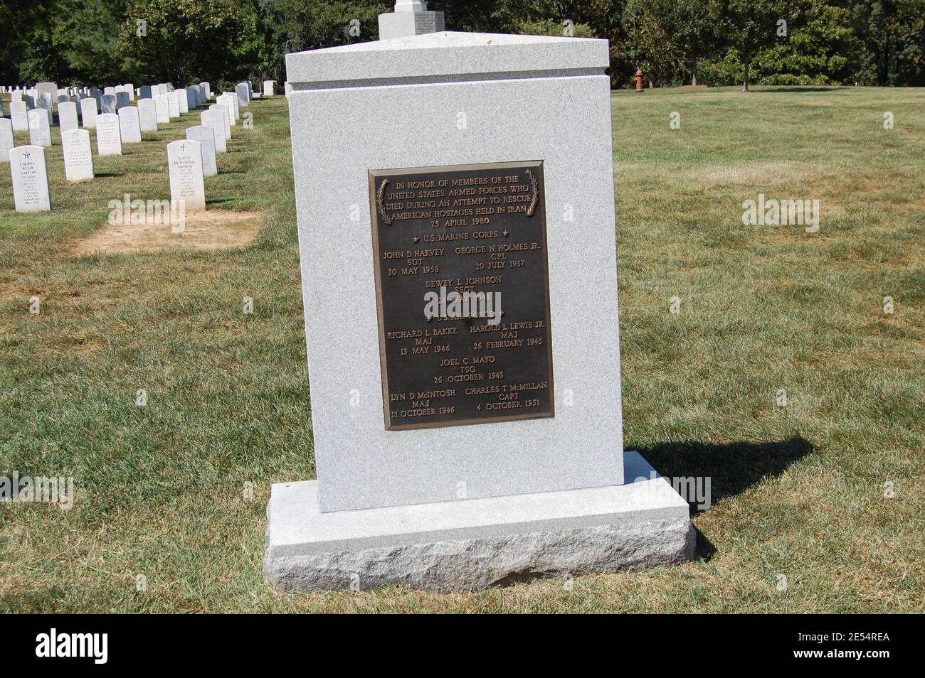 Space shuttle Columbia Astronauts Arlington Cemetery Washington DC ...