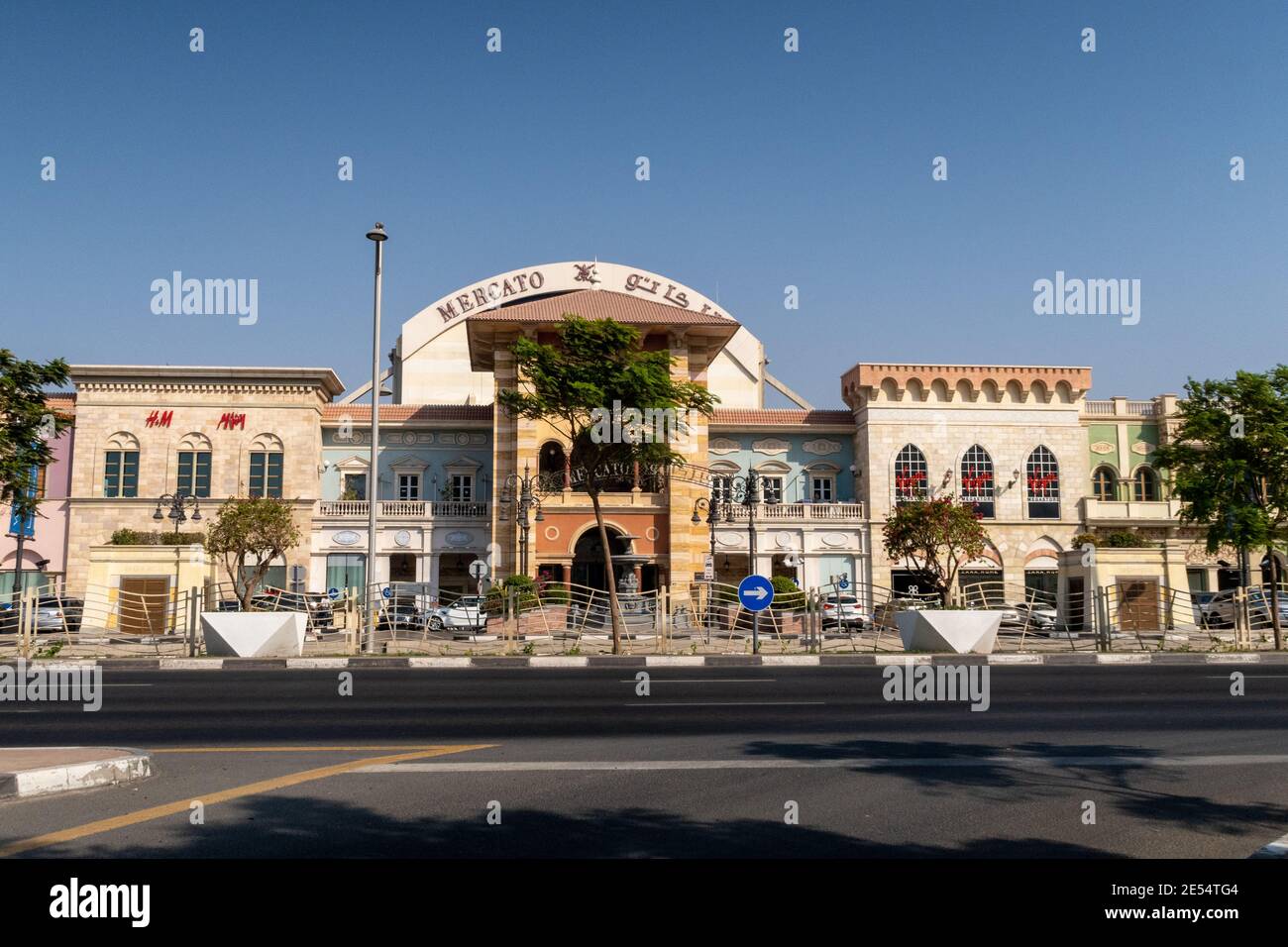 The Mercato Mall, Jumeirah Dubai, UAE Stock Photo - Alamy