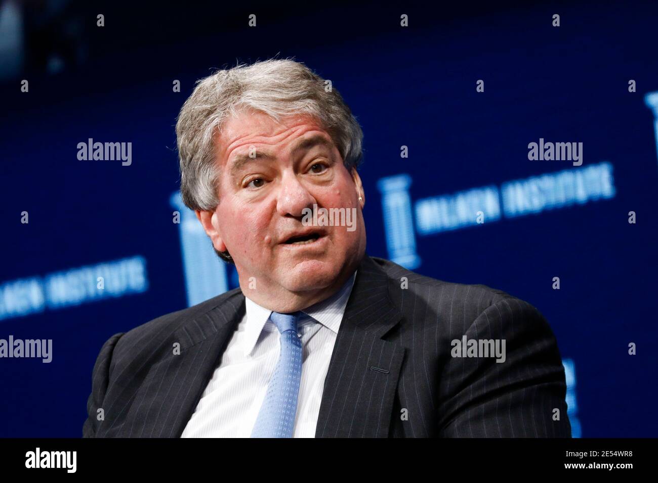 Leon black apollo hi-res stock photography and images - Alamy