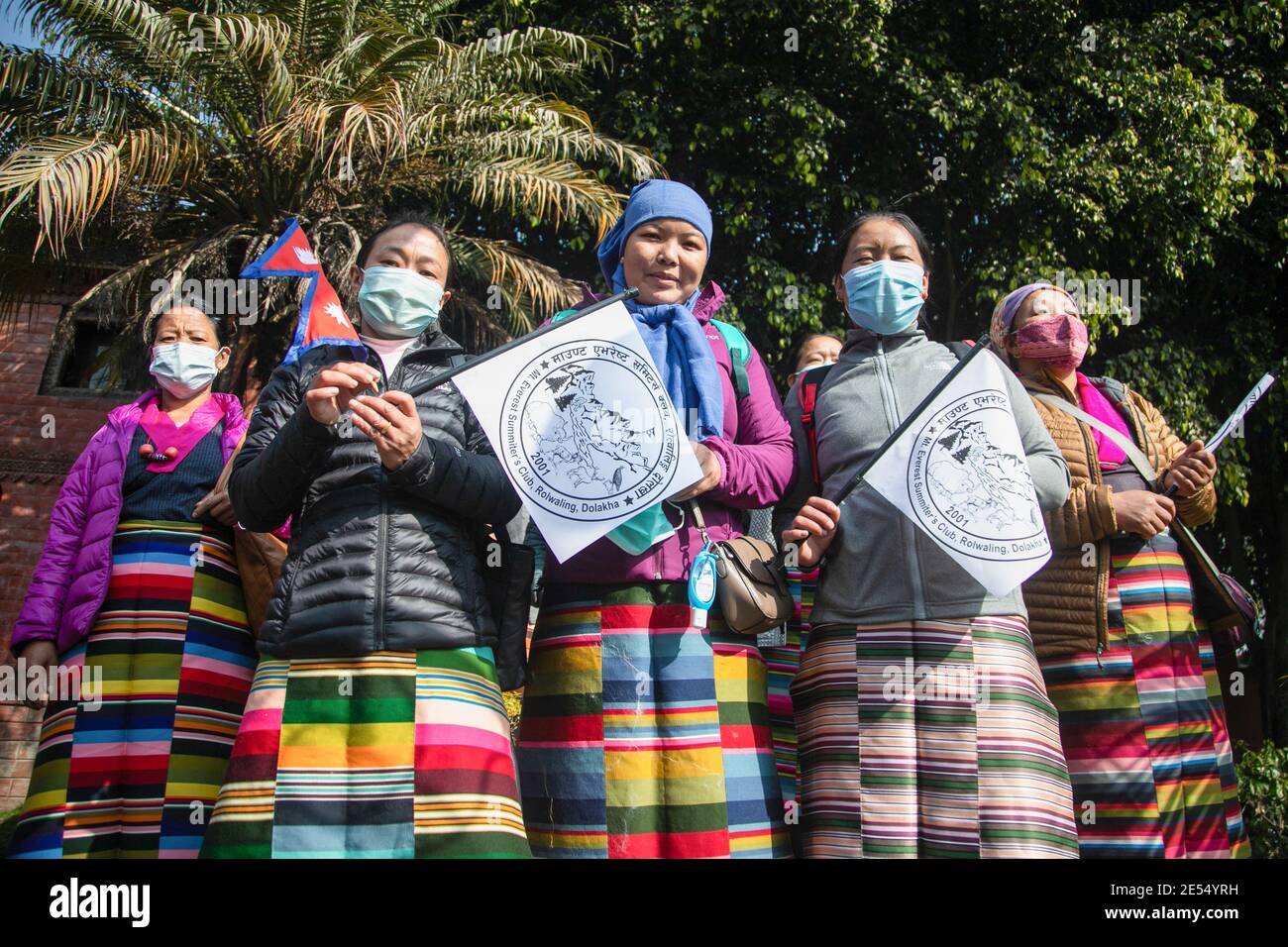 Mingma gyalje sherpa hi-res stock photography and images - Alamy